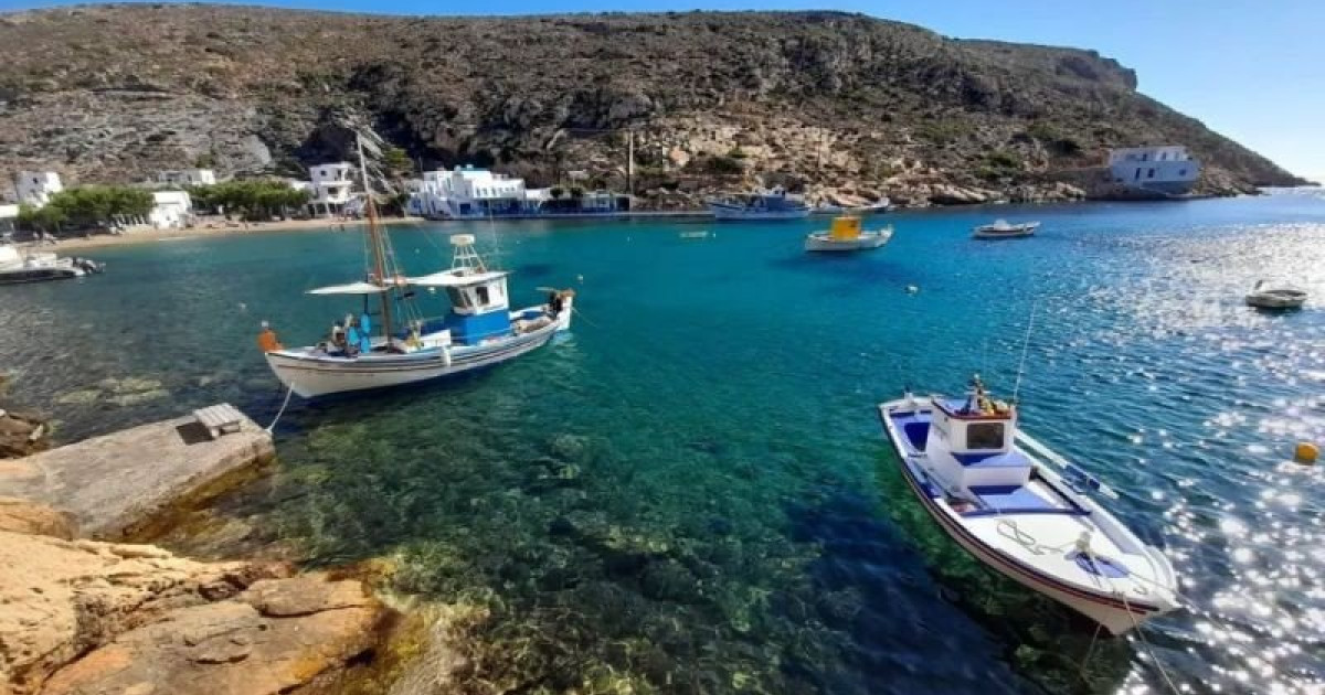 Ποια είναι τα Ελληνικά νησιά που προτείνει η La Repubblica για το 2025