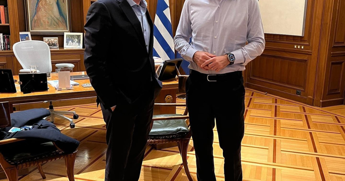 Η αινιγματική ανάρτηση του Δημήτρη Οικονόμου και η συνάντησή του με τον ...
