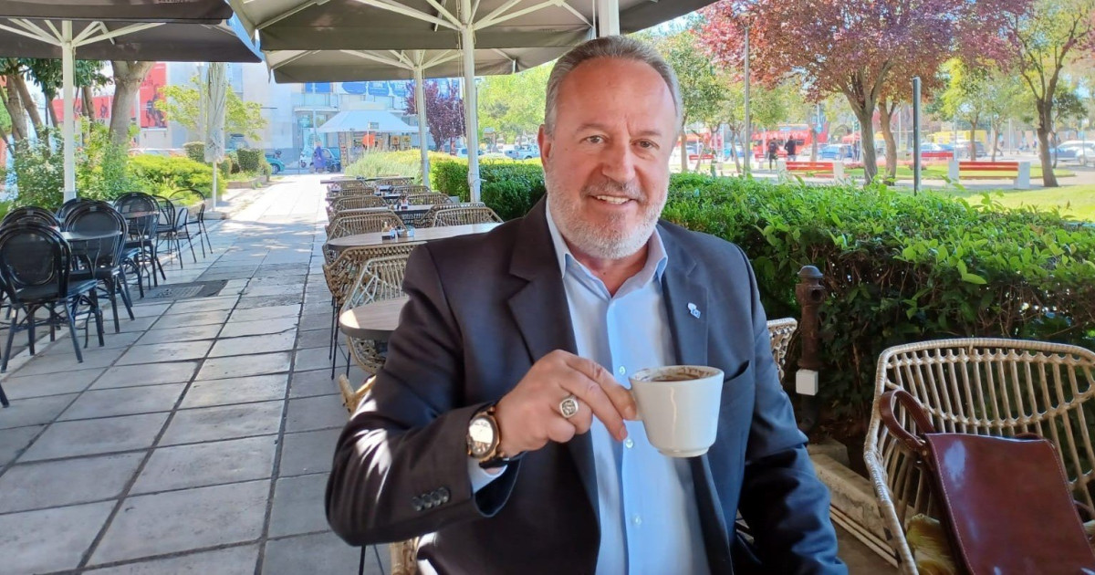 Πρωινός καφές με τον Γιάννη Πάιδα