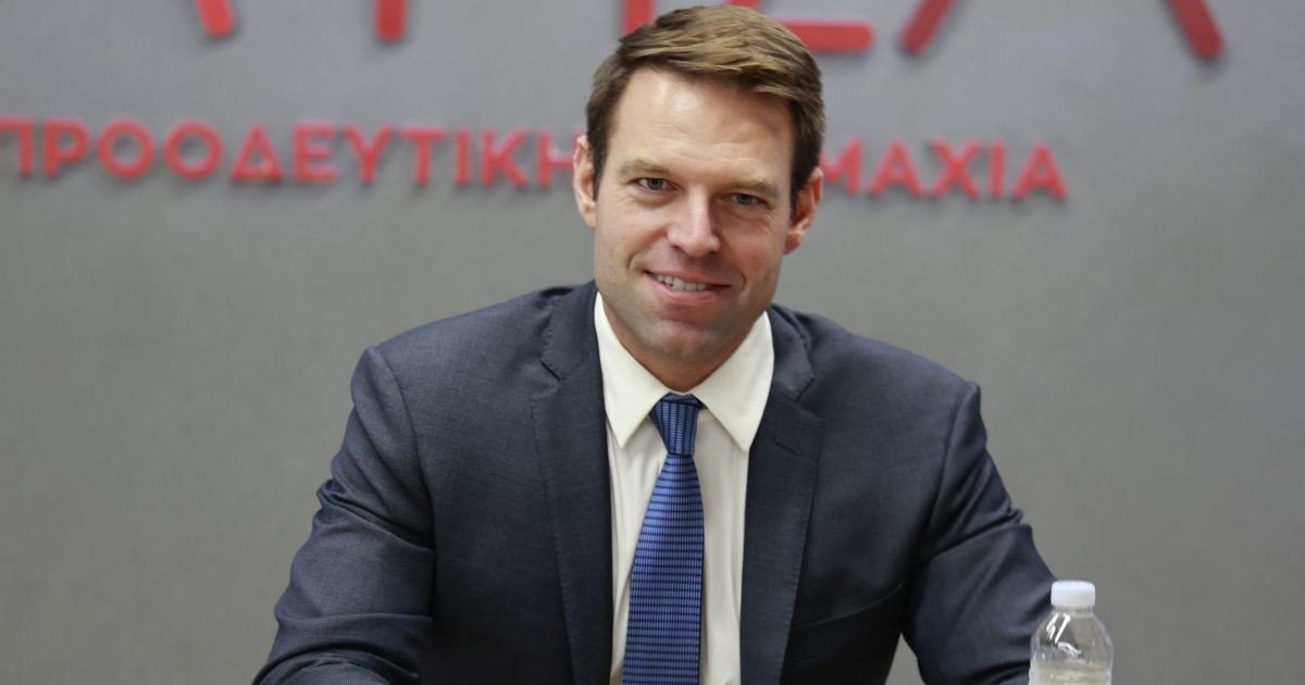 Στ. Κασσελάκης: Στον Άρειο Πάγο σήμερα για τετ-α-τετ με την Γ. Αδειλίνη