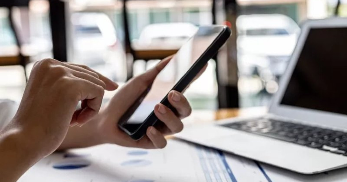 Εφορία: Tιμολόγια και αποδείξεις με λίγα κλικ από το κινητό - Πώς ...