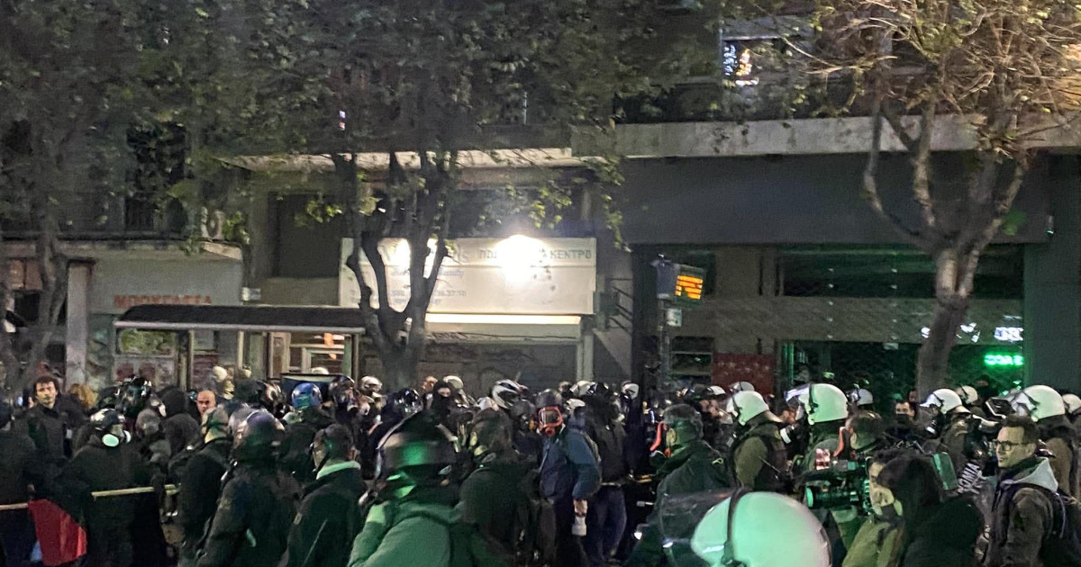 Θεσσαλονίκη: Χωρίς επεισόδια η πορεία για Γρηγορόπουλο - Σε αστυνομικό ...