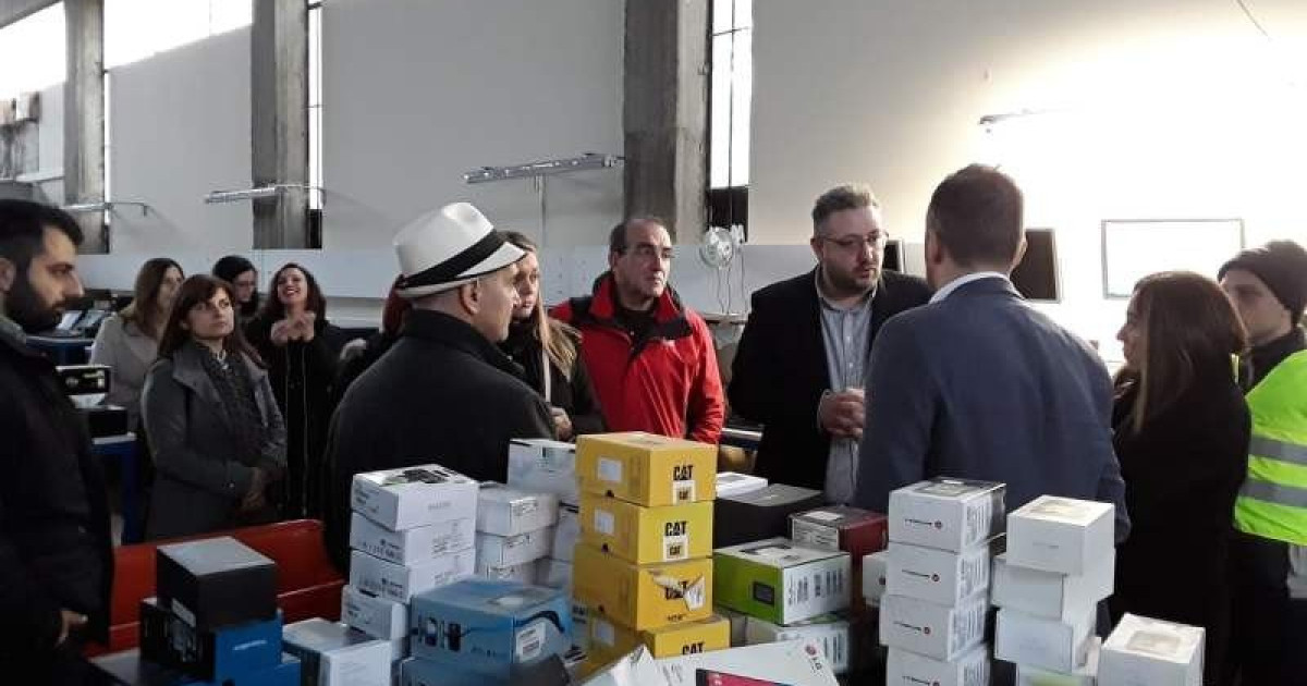 Στο Ωραιόκαστρο το πρώτο Κέντρο Διαλογής Αποβλήτων Ηλεκτρικού και ...