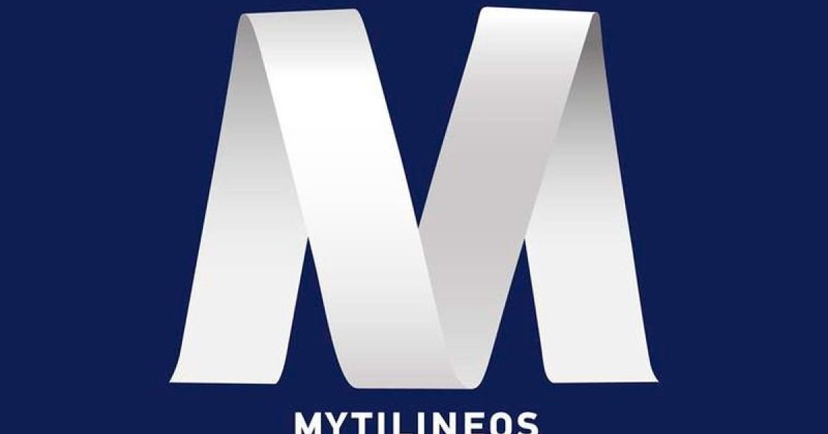 Mytilineos: Κατασκευάζει το μεγαλύτερο φωτοβολταϊκό πάρκο στη Βρετανία