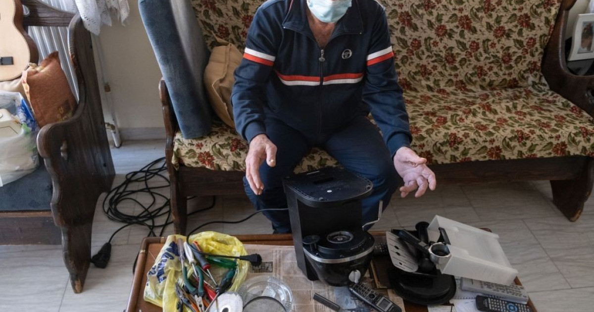 Ο 82χρονος συνταξιούχος της Καλαμαριάς που επιδεικνύει αλληλεγγύη σε ...